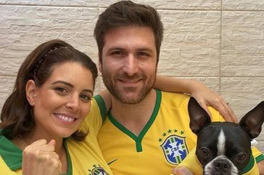 Ex-Chiquitita revela que está grávida: Ex-Chiquitita revela que está grávida:
