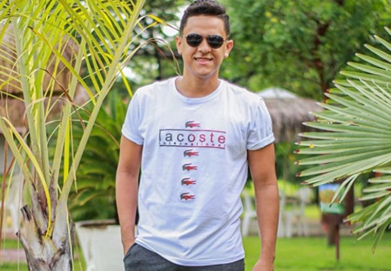 Cantor sousense Alejandro Santos fará live solidária para arrecadar ...