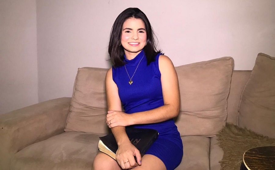 VÍDEO: Cantora de Sousa diz que perdeu fãs depois que se tornou ...