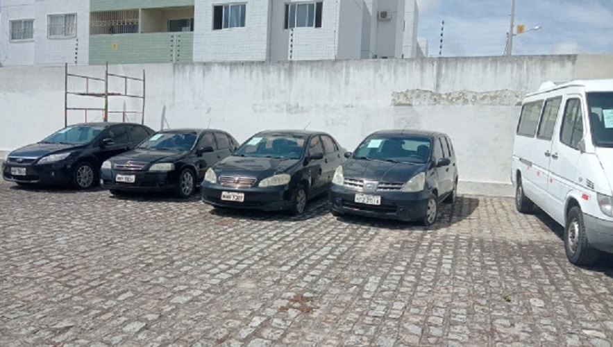 Ministério Público realiza leilão de 22 veículos com lances iniciais ...